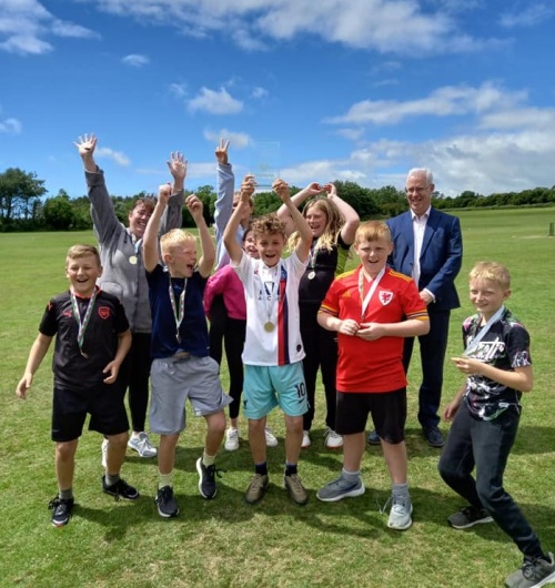 A fantastic summer of schools cricket - Pembrokeshire County Council